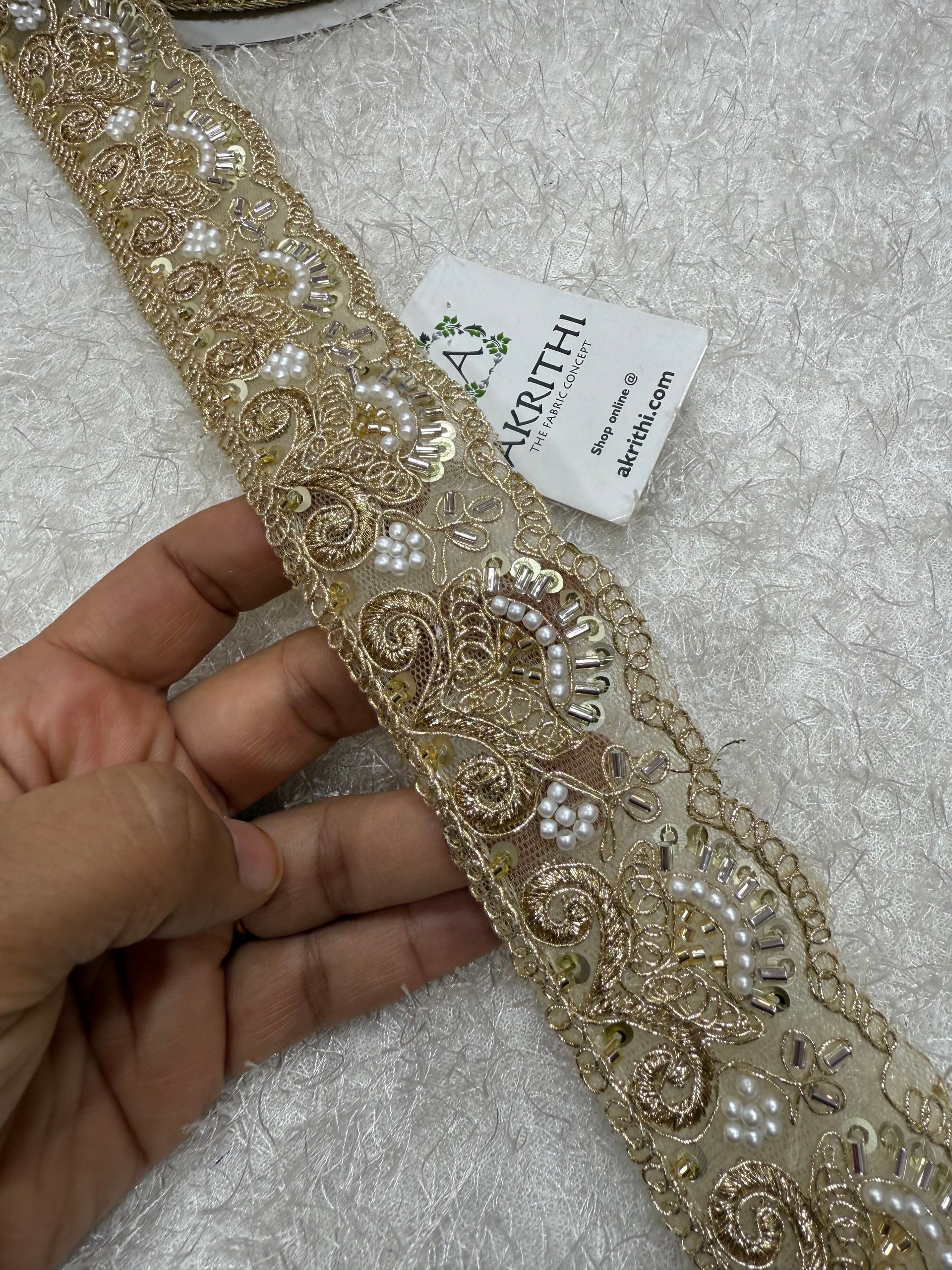 Buy Indian Embroidered saree Laces and Trims , Saree Border online ...