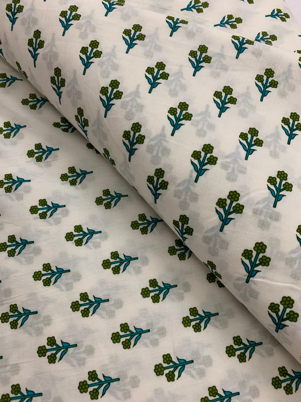 Buy pure cotton fabrics online | Plain cotton and printed cotton fabri ...