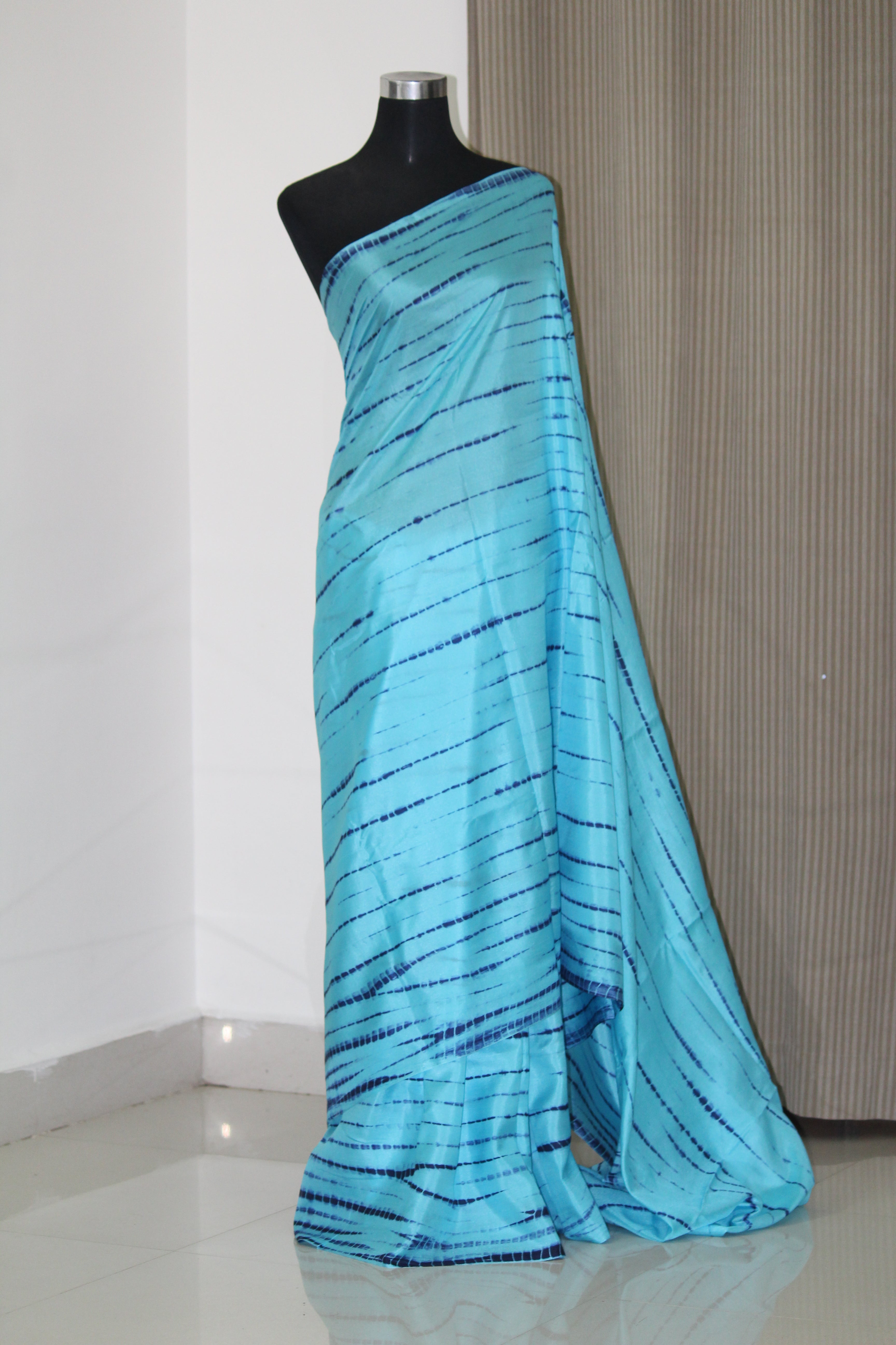 Buy pure dupion raw silk shibori tie and dye saree – Akrithi