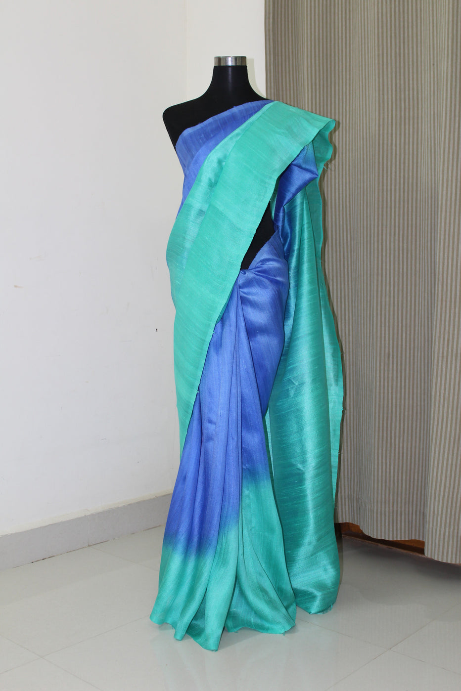 Dupion pure raw silk cross dyed saree – Akrithi
